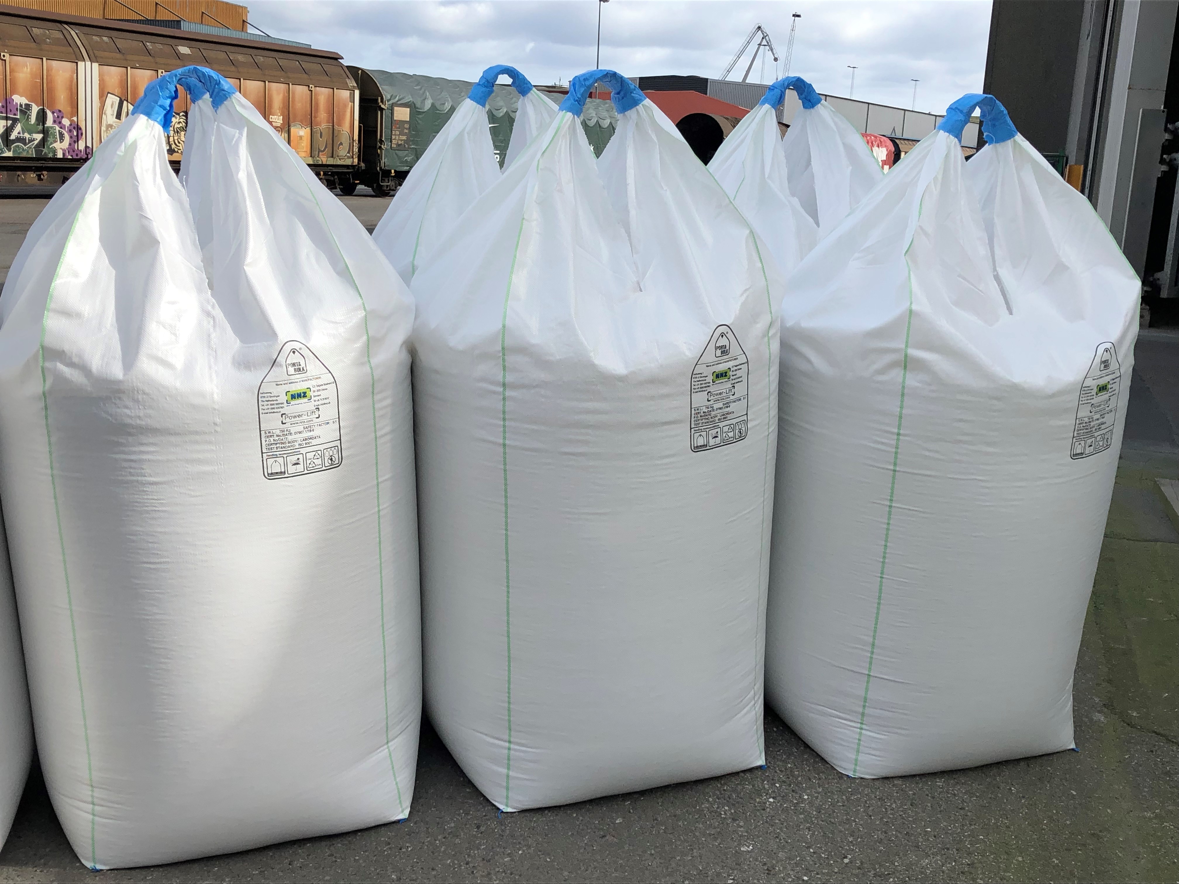 1-Loop and 2-Loop Bulk bags, Power-Lift® | the Royal NNZ Group bv